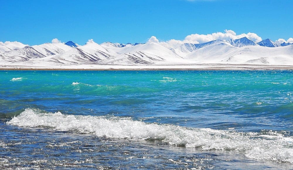 Namtso Lake: Tibet's Sacred and Majestic Alpine Salt Lake