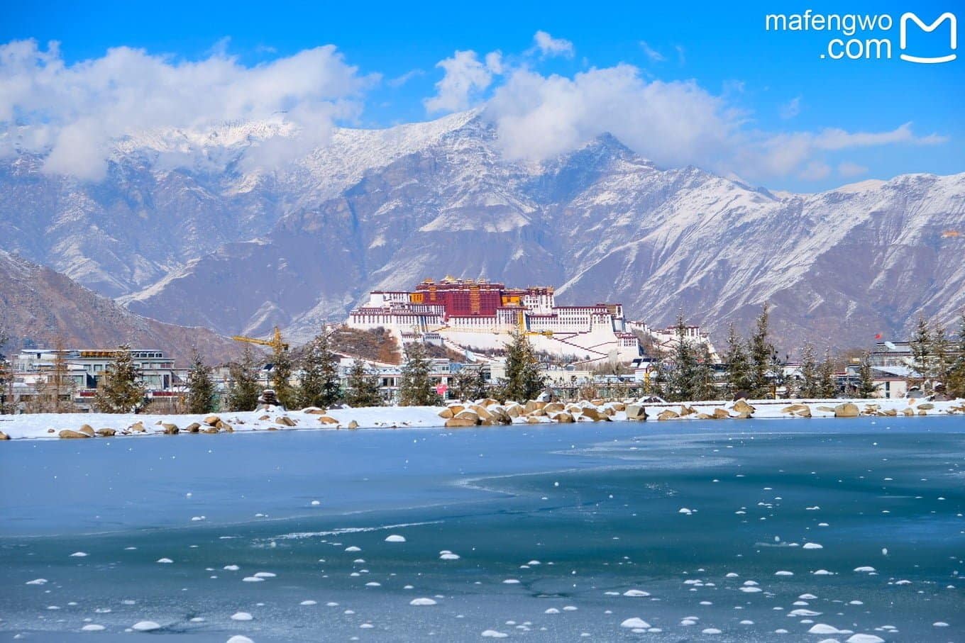 Discover the Fascinating History and Beauty of Lhasa, the Holy Land of ...